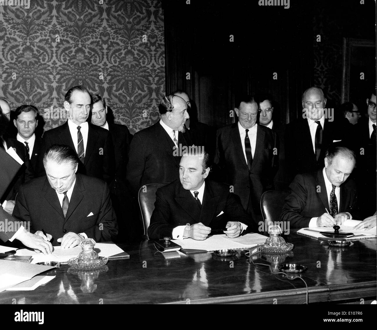 Lord chalfont hi-res stock photography and images - Alamy