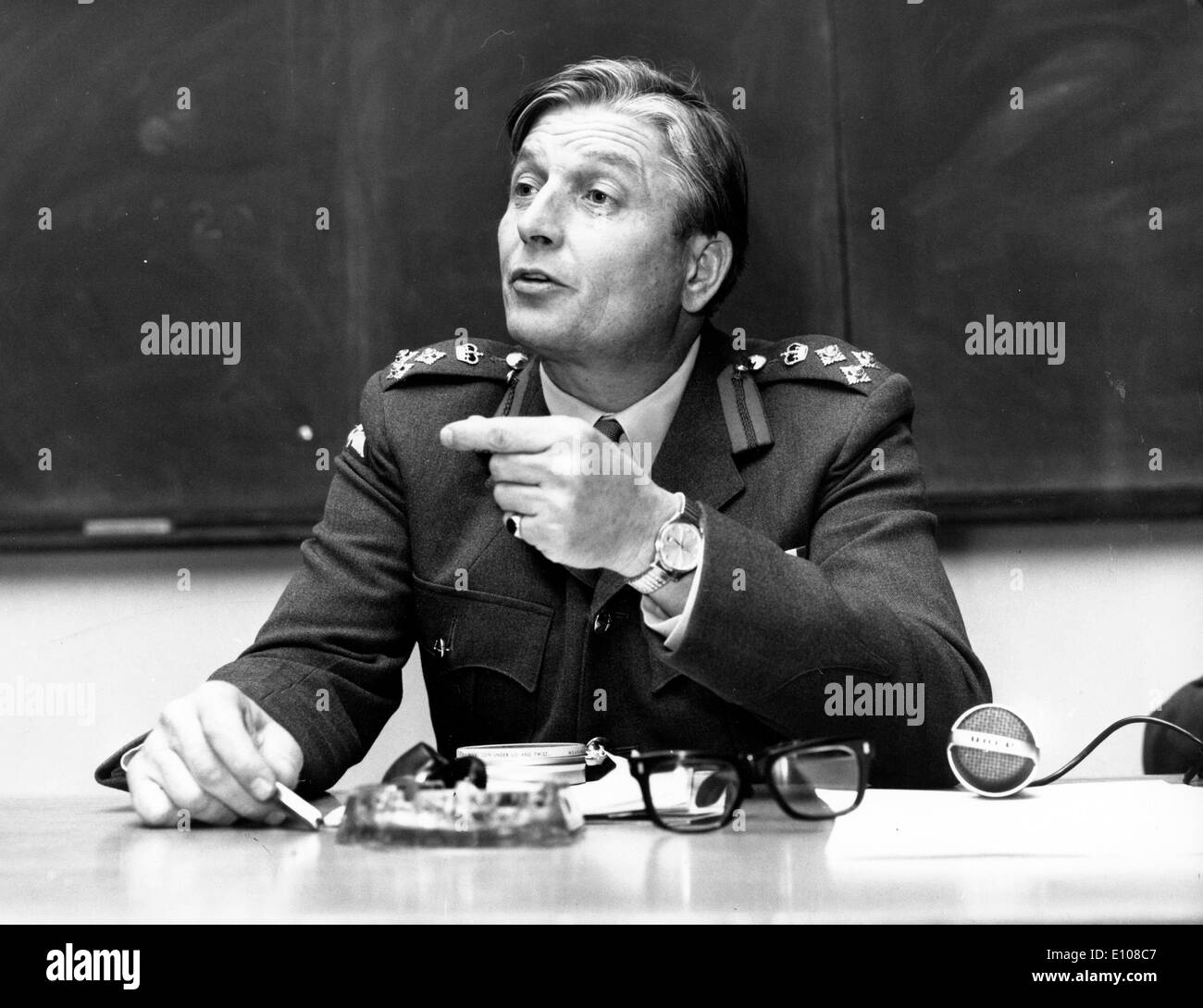 Tony booth Black and White Stock Photos & Images - Alamy