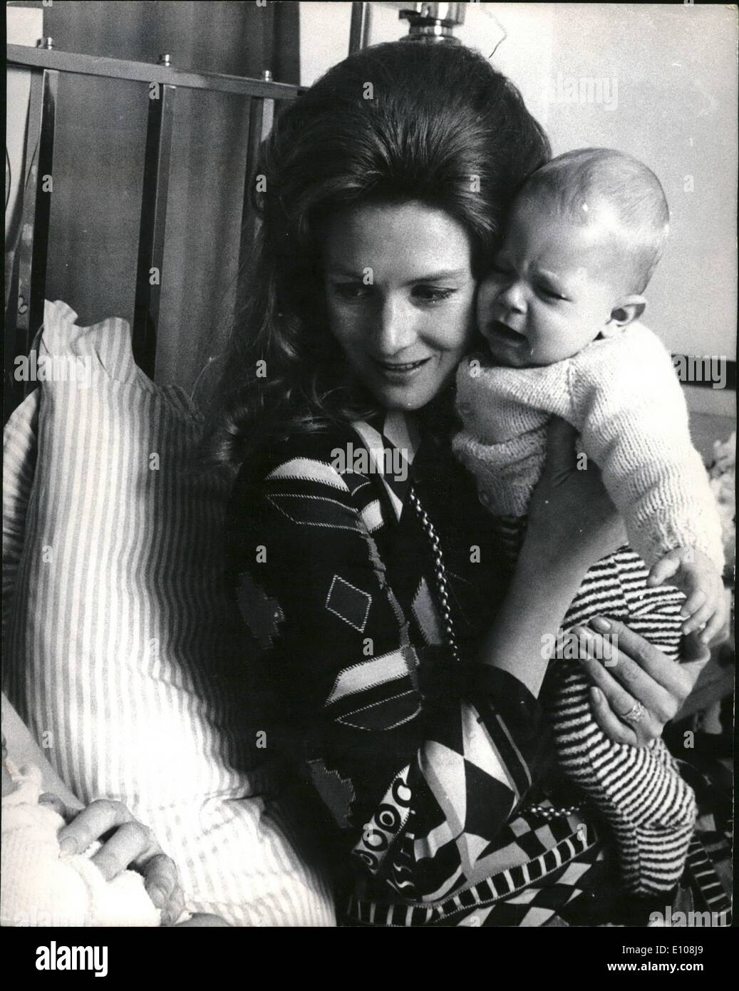 Sir Michael Redgrave And His Family High Resolution Stock Photography ...