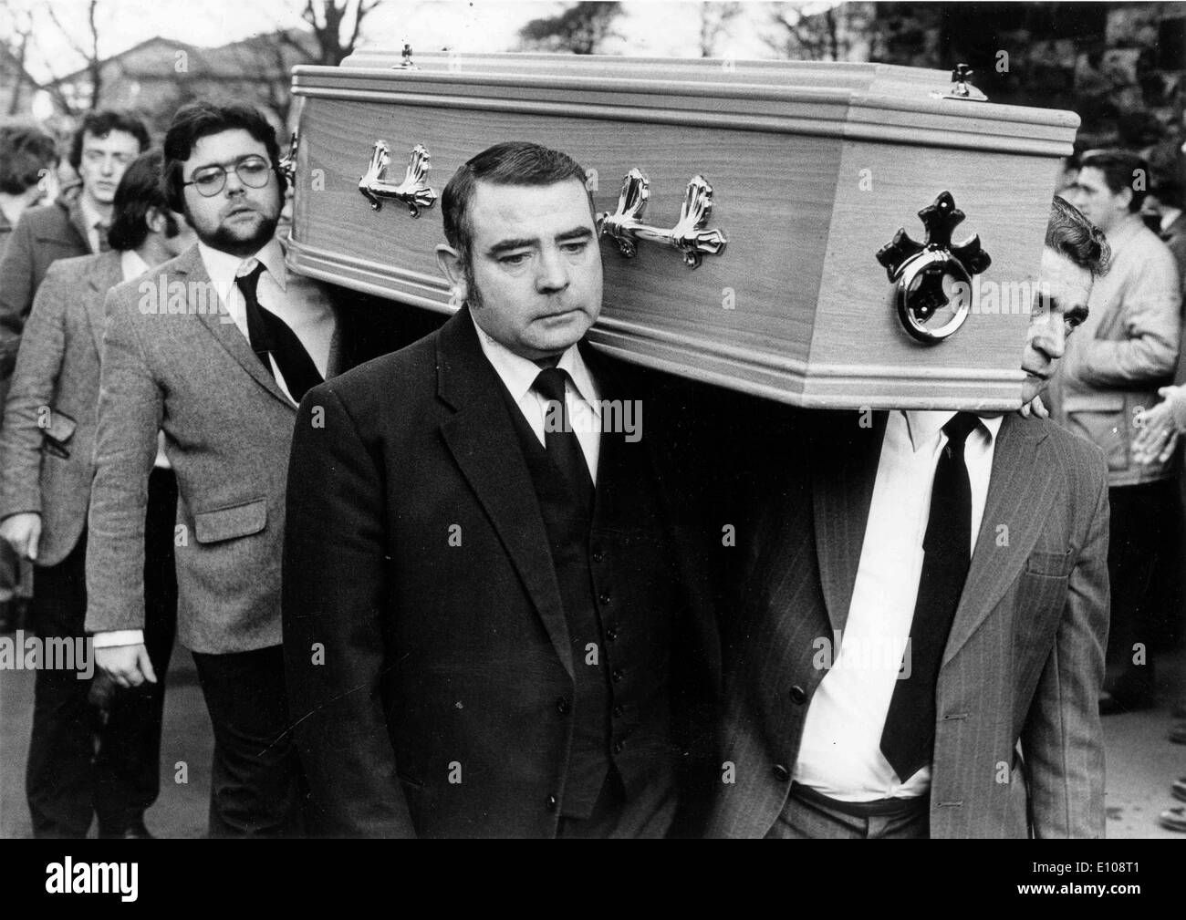 IRA The years 1970 €“1972 saw an explosion of political violence in ...