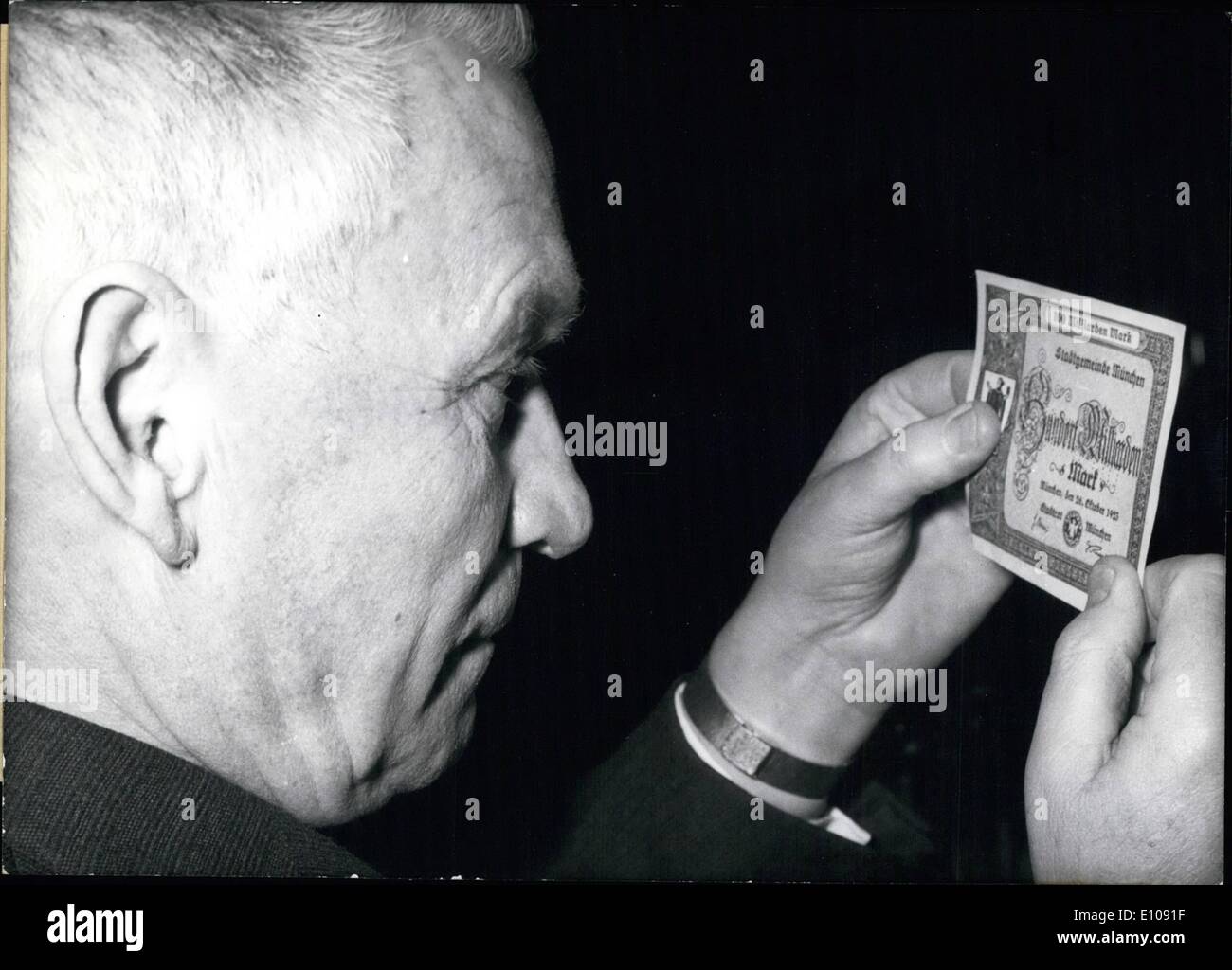 Alex moeller hi-res stock photography and images - Alamy
