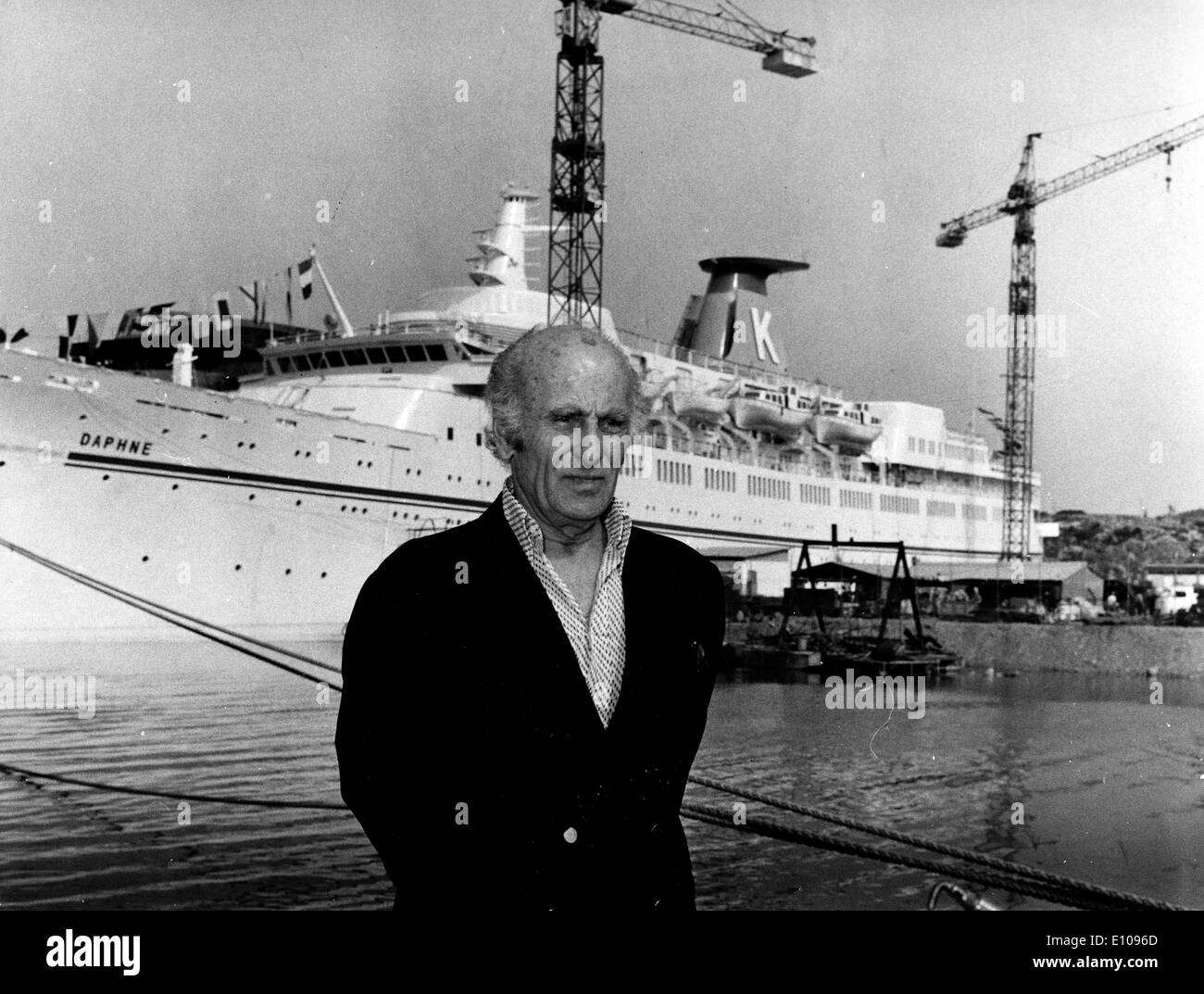 Shipping magnate hi-res stock photography and images - Alamy