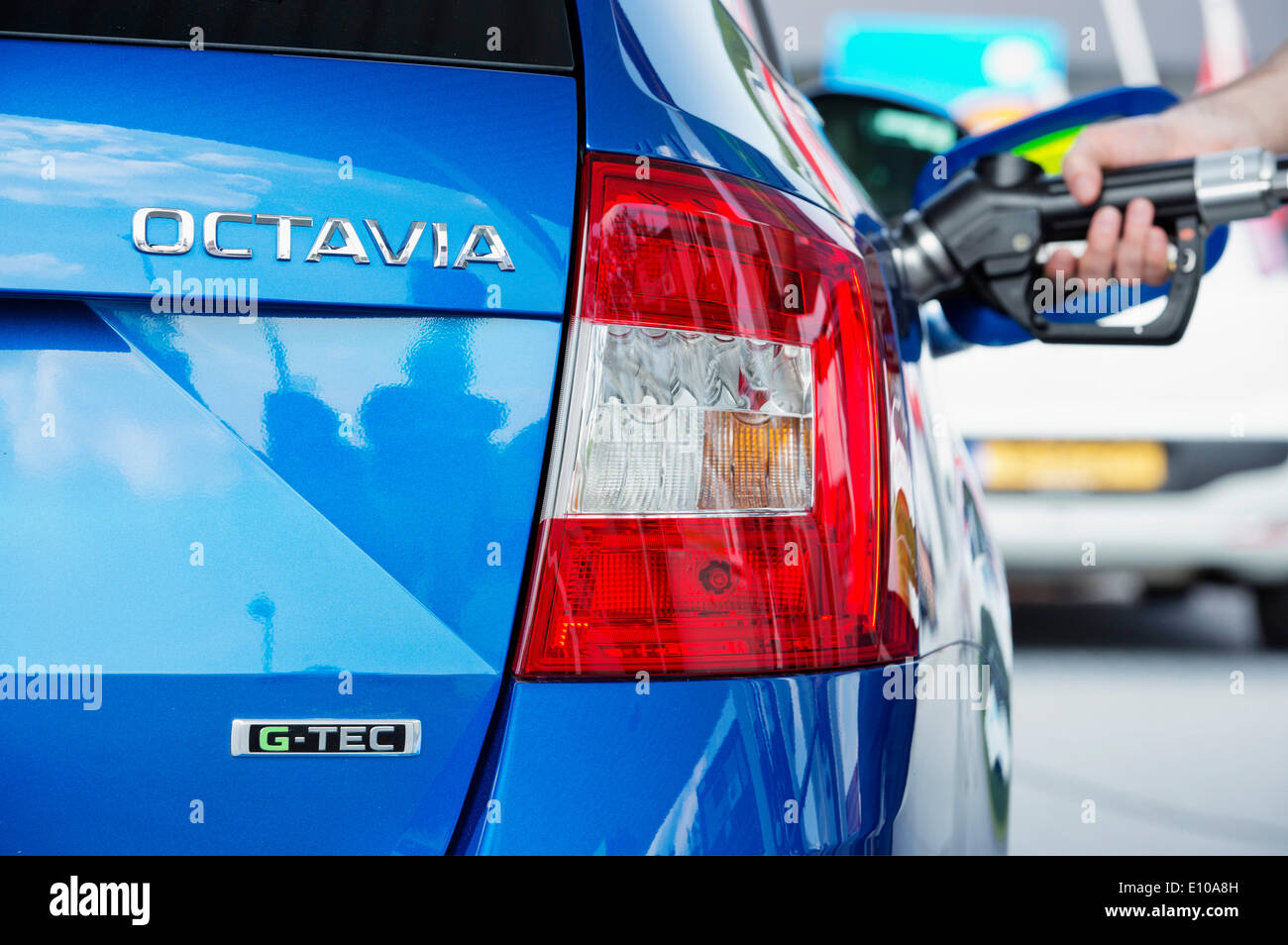 New SKODA Octavia G-TEC with CNG drive, first SKODA Octavia with ...