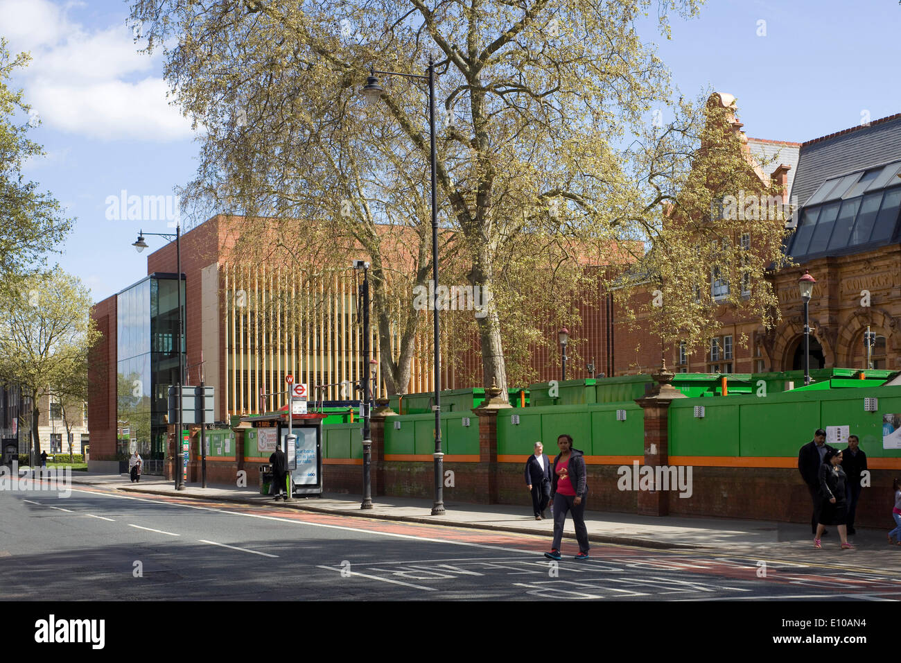 East ham street hi-res stock photography and images - Alamy