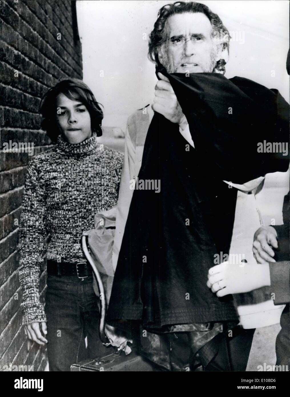 Mar. 03, 1972 - A Flying Visit To London By Marlon Brando: Marlon ...