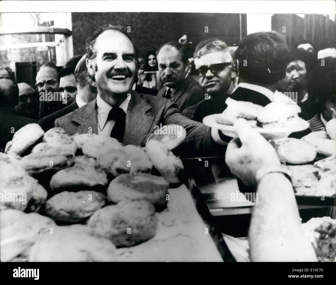 Senator mcgovern takes biscuit hi-res stock photography and images - Alamy