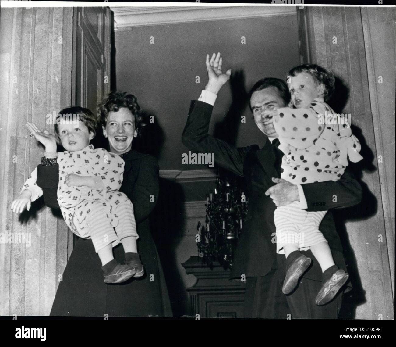 1972 wedding hi-res stock photography and images - Alamy