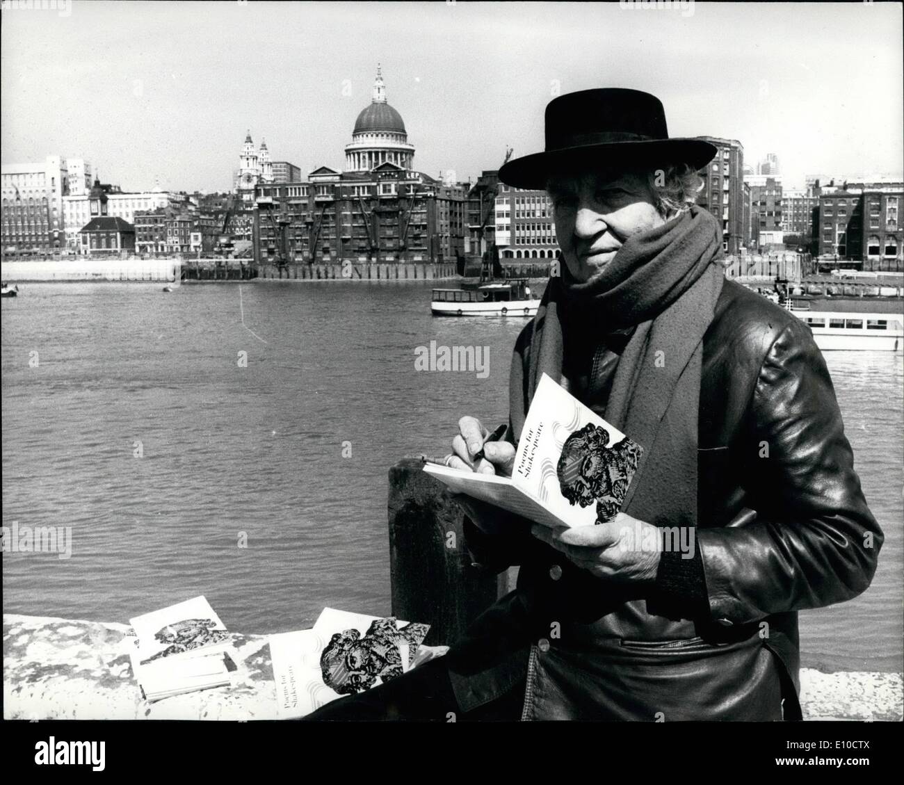 One to one concert 1972 hi-res stock photography and images - Alamy