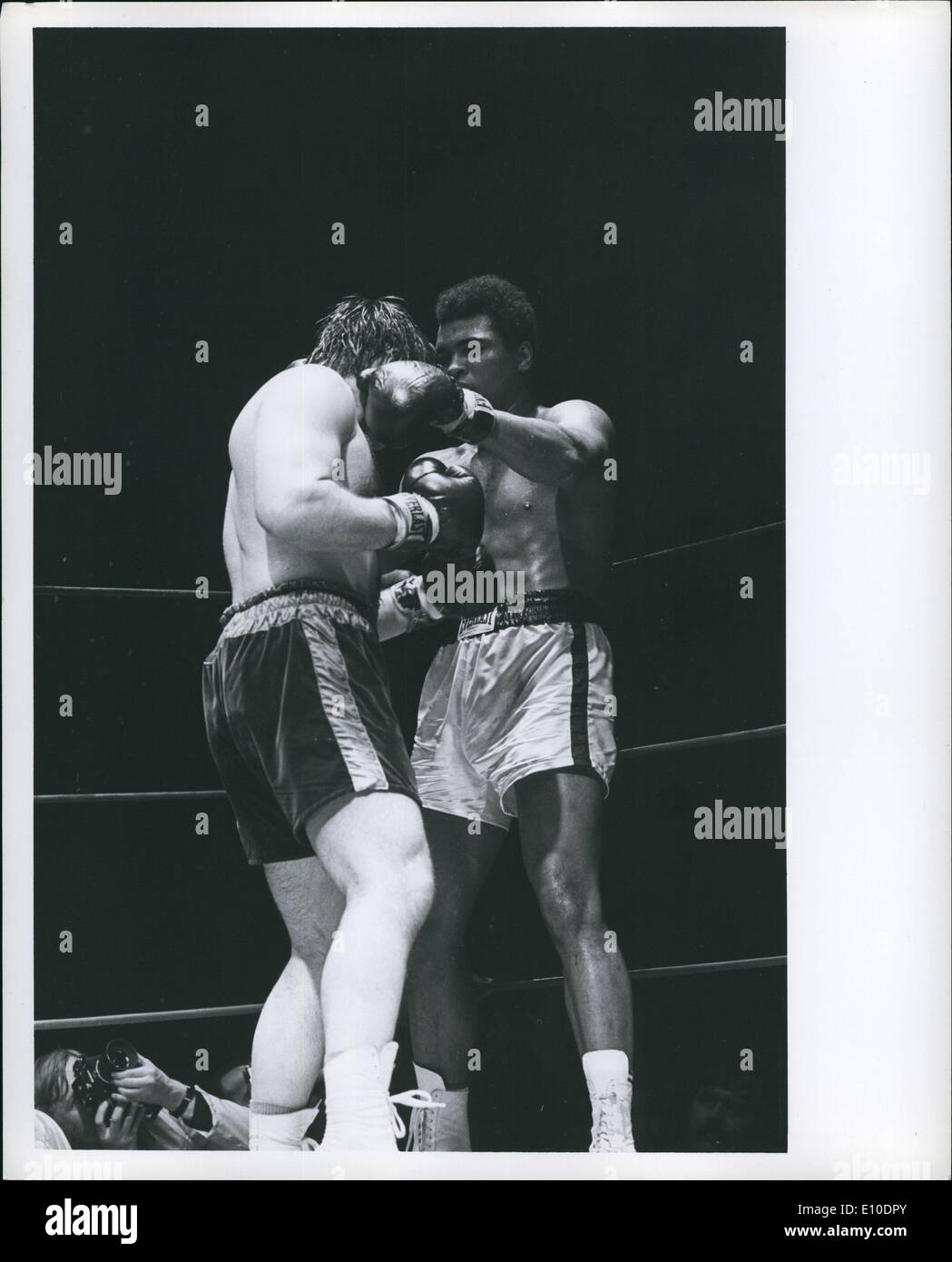 George chuvalo hi-res stock photography and images - Alamy