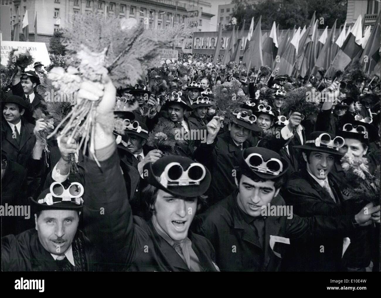 On this day in 1972 hi-res stock photography and images - Alamy