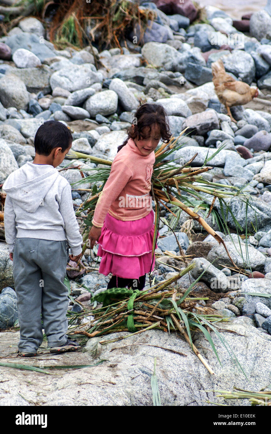Moroccan children hi-res stock photography and images - Alamy