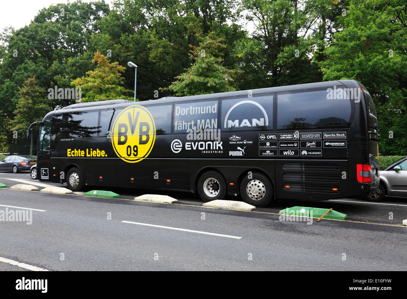 Bvb bus hi-res stock photography and images - Alamy