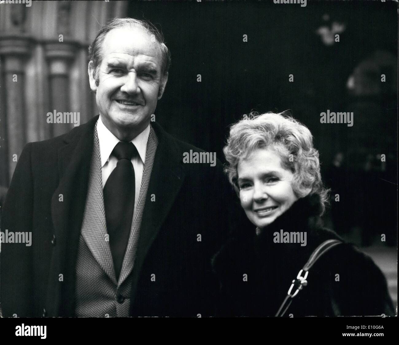 Senator mcgovern visits law courts hi-res stock photography and images ...