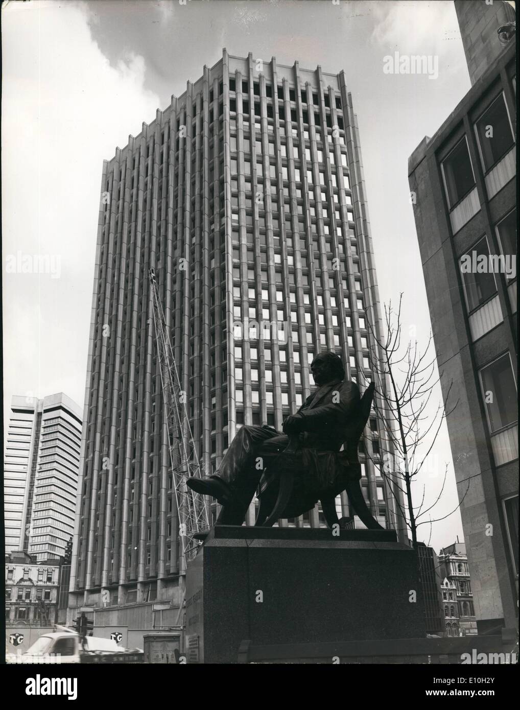 Nov. 11, 1972 - Queen Opens New London Stock Exchange Building: View of ...