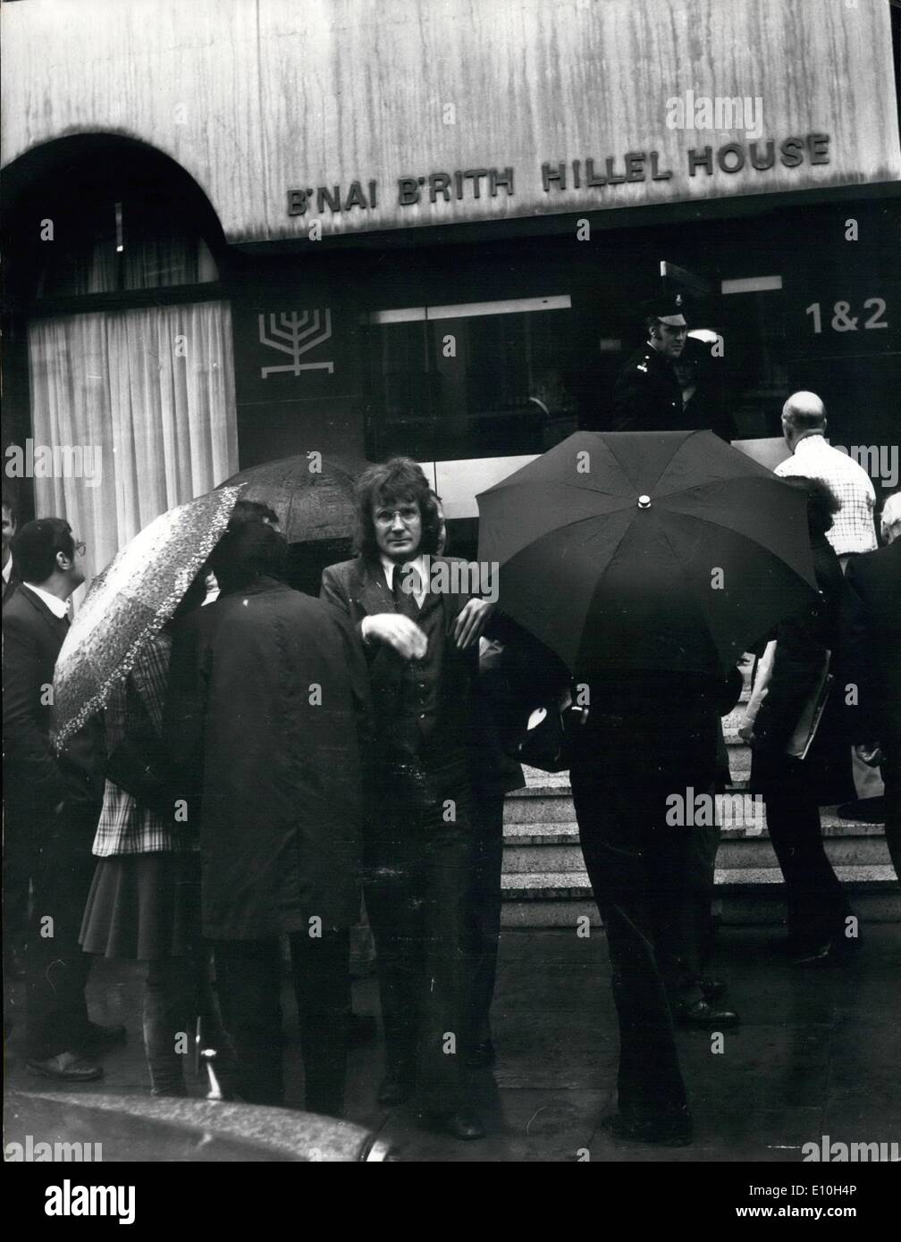 Nov. 11, 1972 - Bomb scare at the 17th Biennial National conference ...