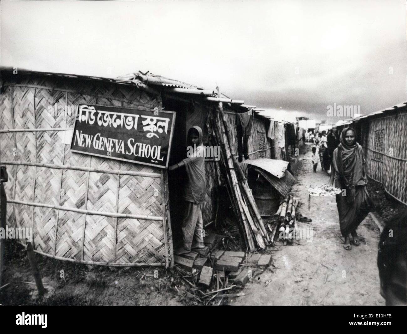 Medico international helps bihari refugees hi-res stock photography and ...