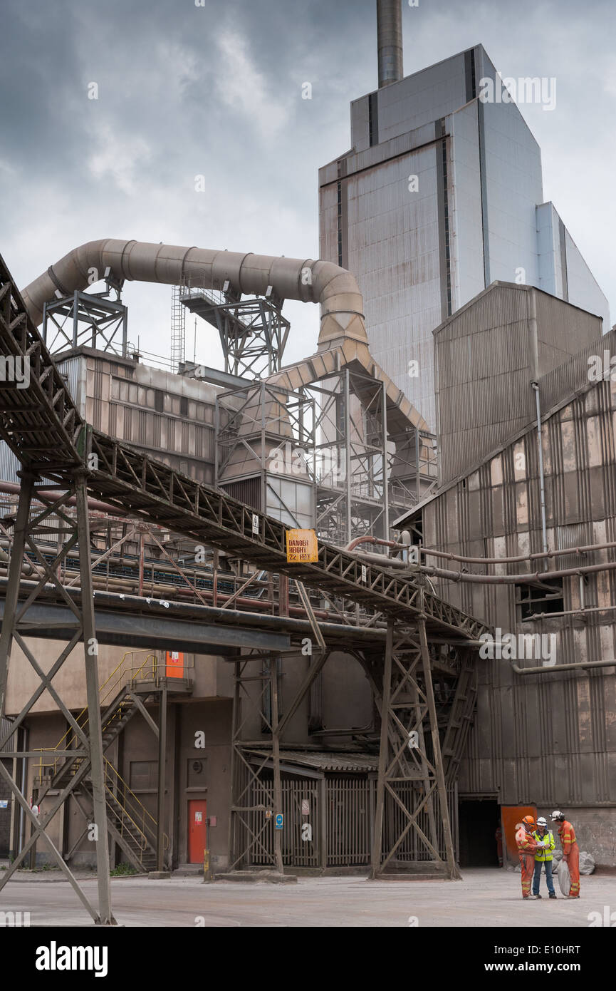 Cement Production Facility Stock Photo - Alamy