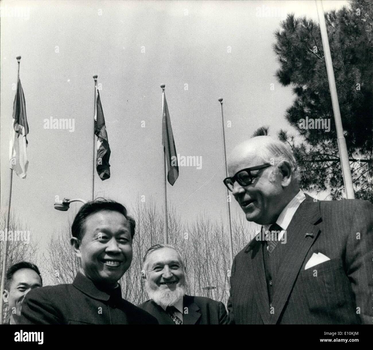 Shen ping popular republic hi-res stock photography and images - Alamy