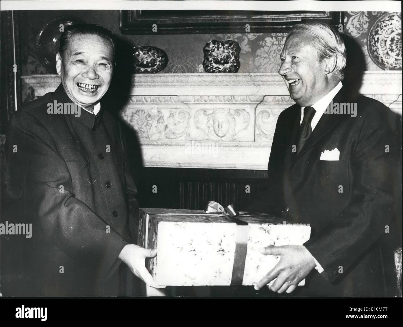 Jun. 06, 1973 - A gift parcel for Edward heath from the Chinese foreign ...