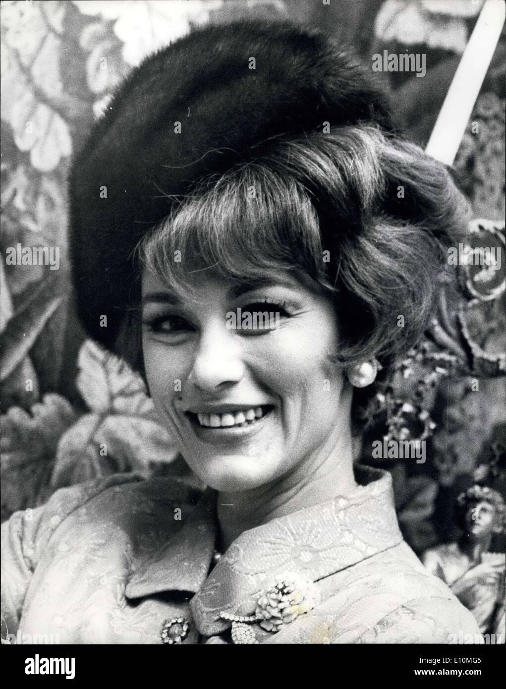 Actress linda christian files a hi-res stock photography and images - Alamy