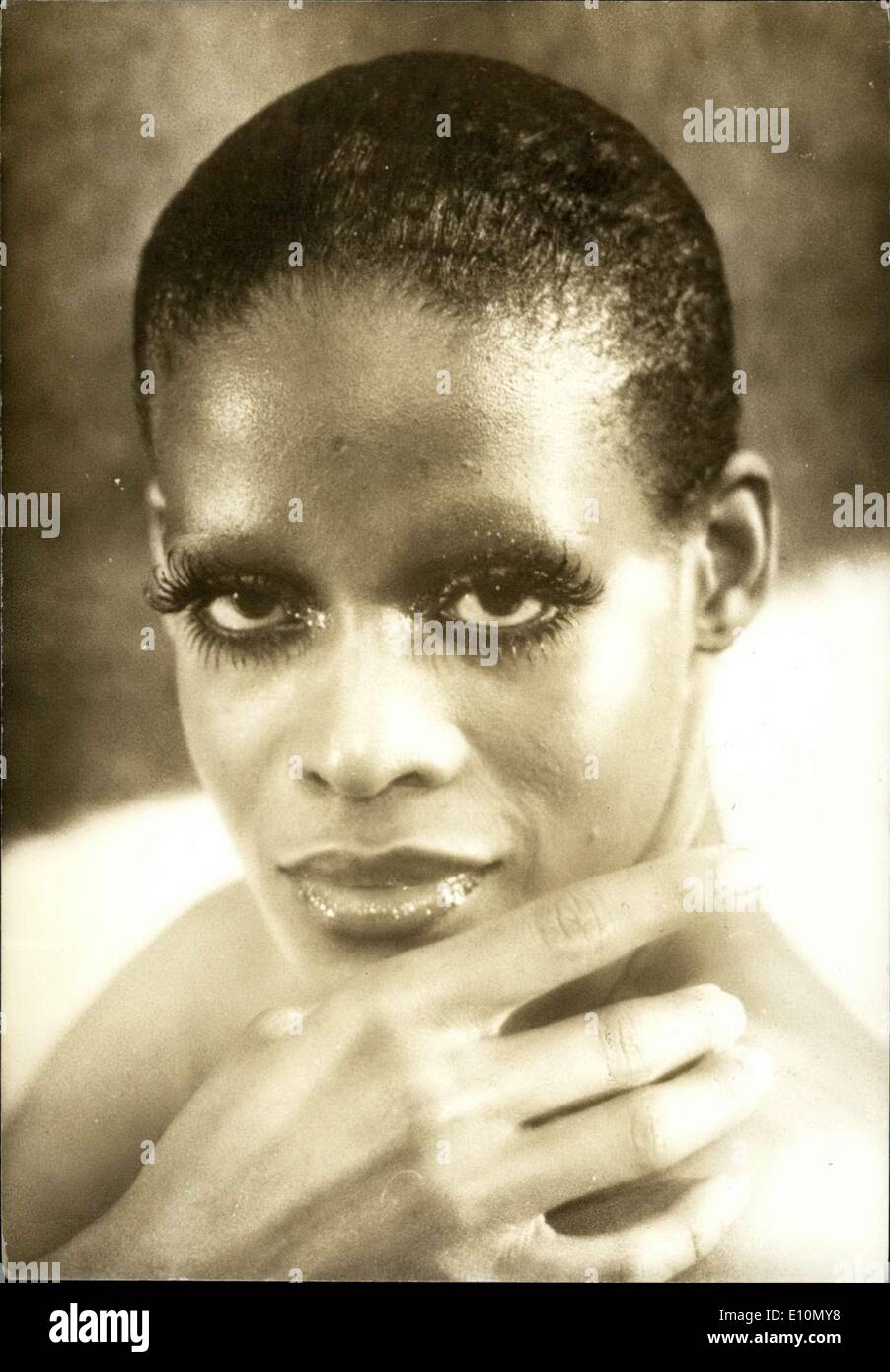 Josephine baker dancer hi-res stock photography and images - Alamy