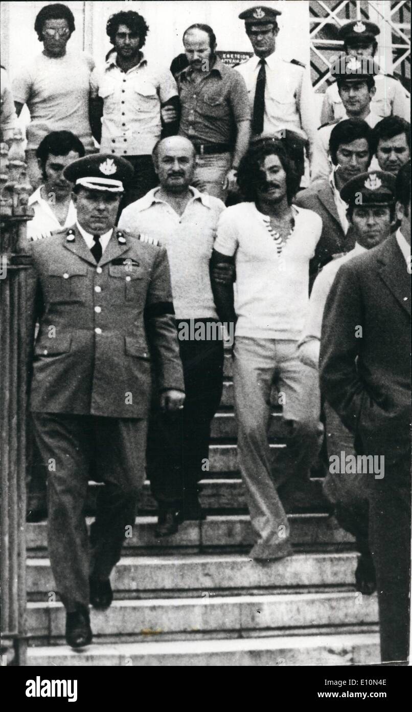 1973 police hi-res stock photography and images - Alamy