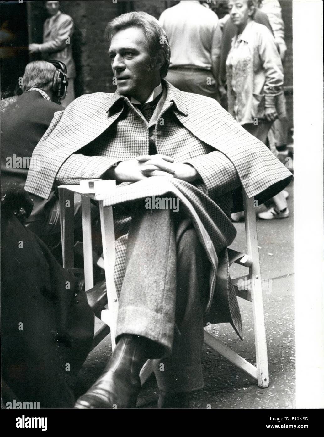 Sherlock Full Body Shot