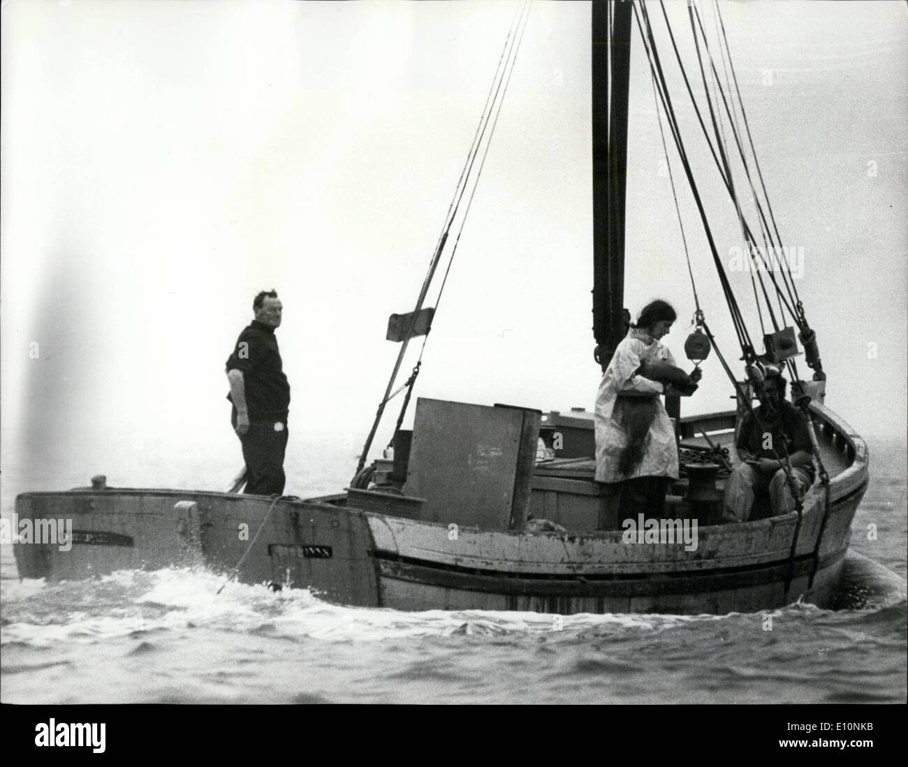 Hunters wash hi-res stock photography and images - Alamy