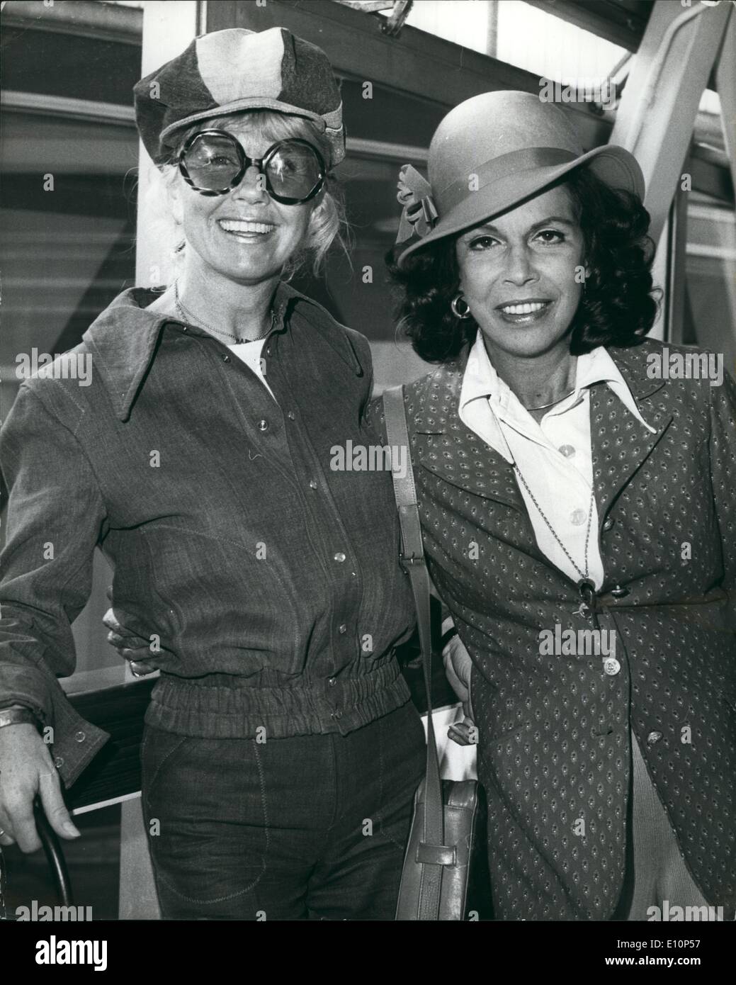 60s london hi-res stock photography and images - Alamy