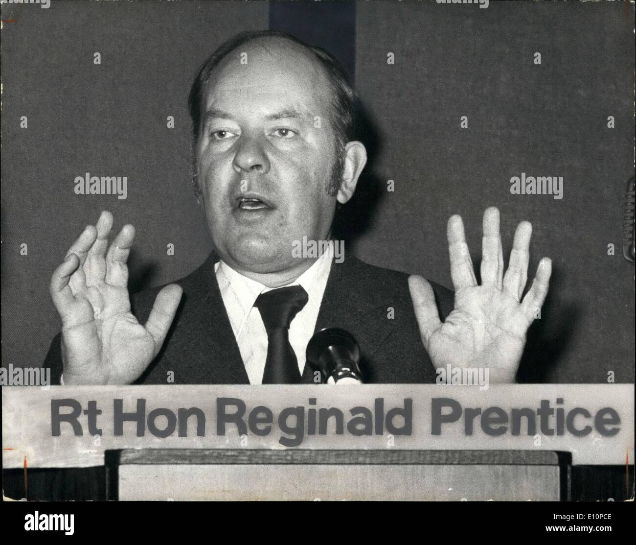 Mr reg prentice hi-res stock photography and images - Alamy