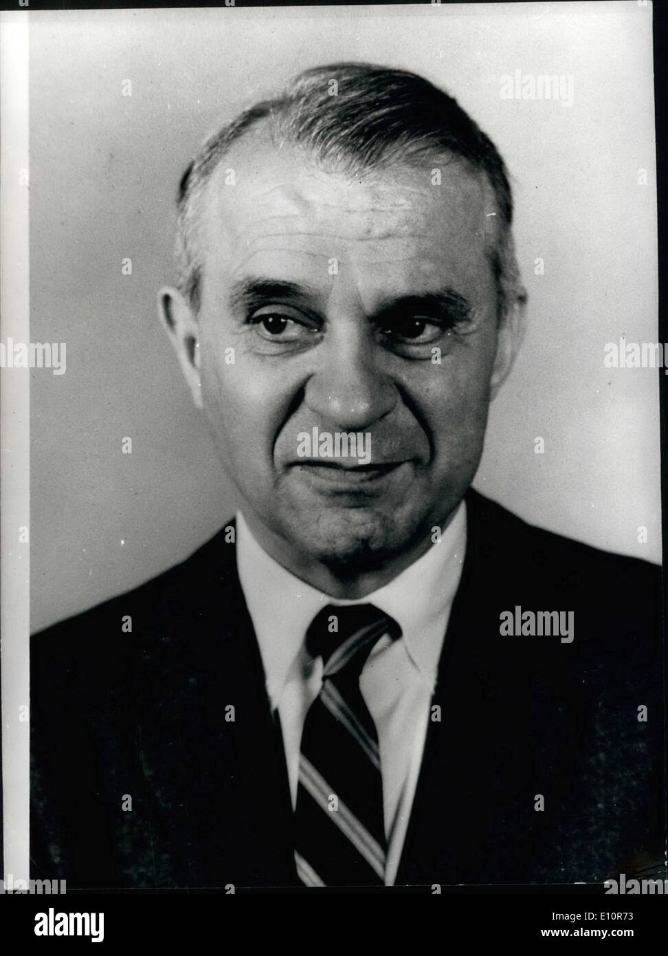Wassily leontief hi-res stock photography and images - Alamy