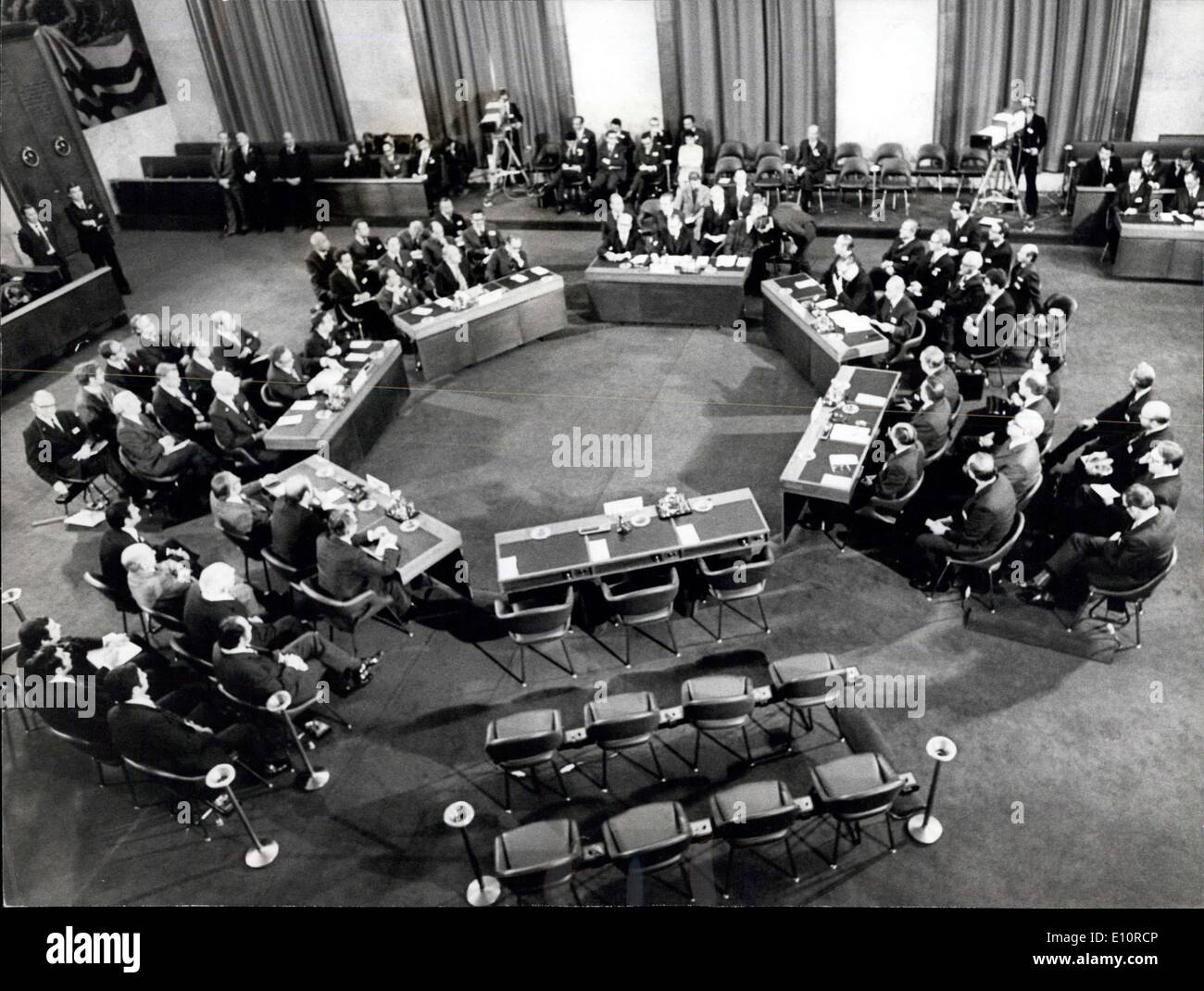 Archival middle east hi-res stock photography and images - Alamy