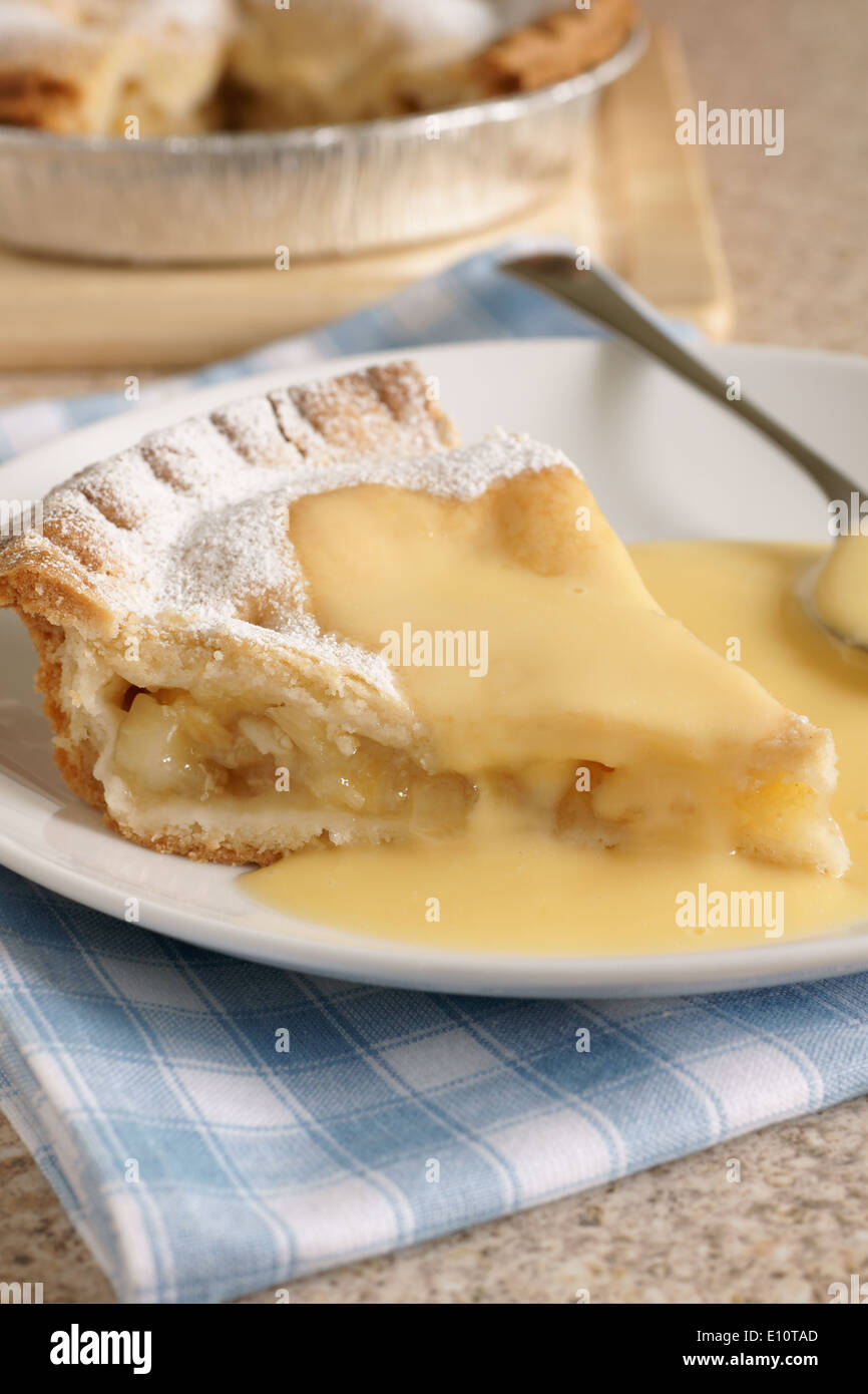 Custard hi-res stock photography and images - Alamy