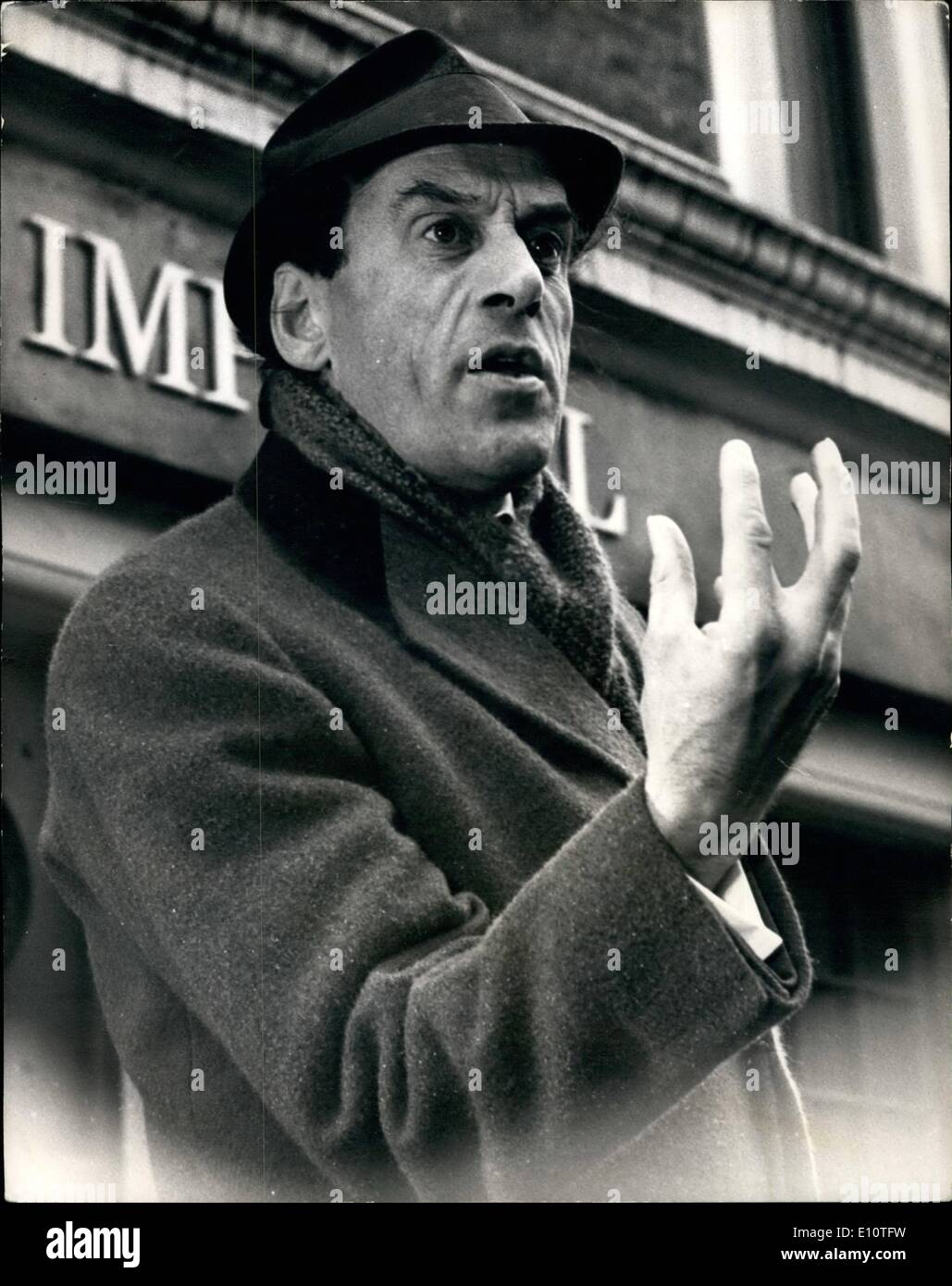 Barnes mr hi-res stock photography and images - Alamy