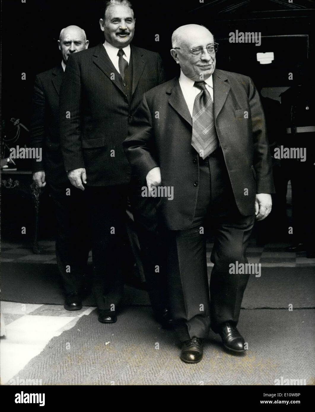 Jacques duclos hi-res stock photography and images - Alamy