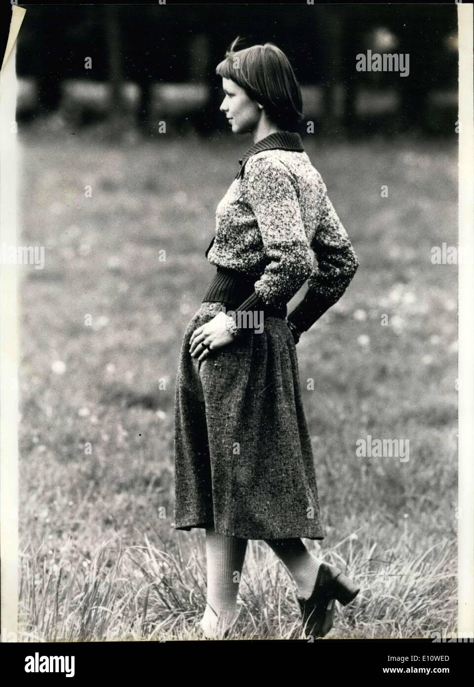 Combat skirt hi-res stock photography and images - Alamy