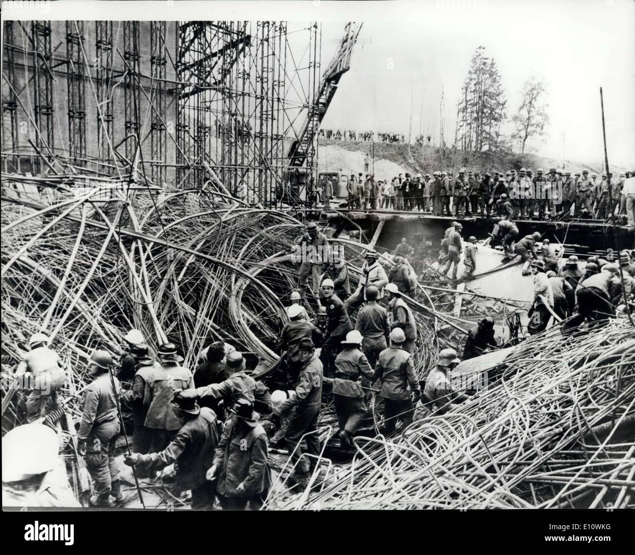 May 02, 1974 - Nine killed in Bridge Collapse. Nine workers were killed ...