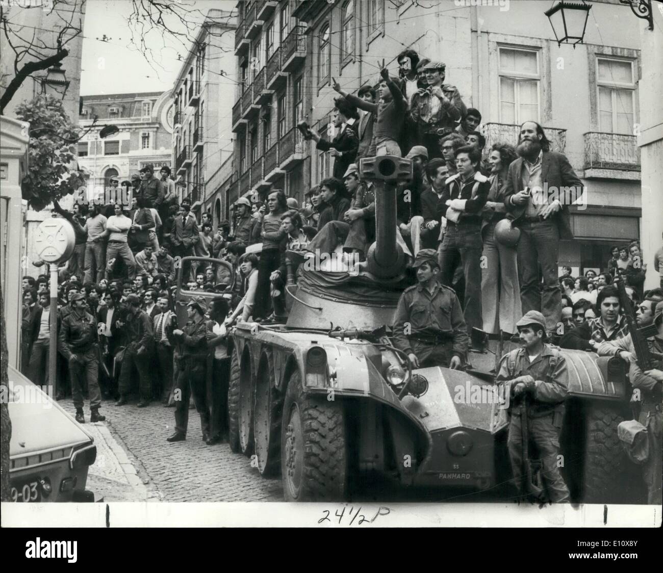 May 05, 1974 - The military uprising in Portugal.: Photo shows Jubilant ...