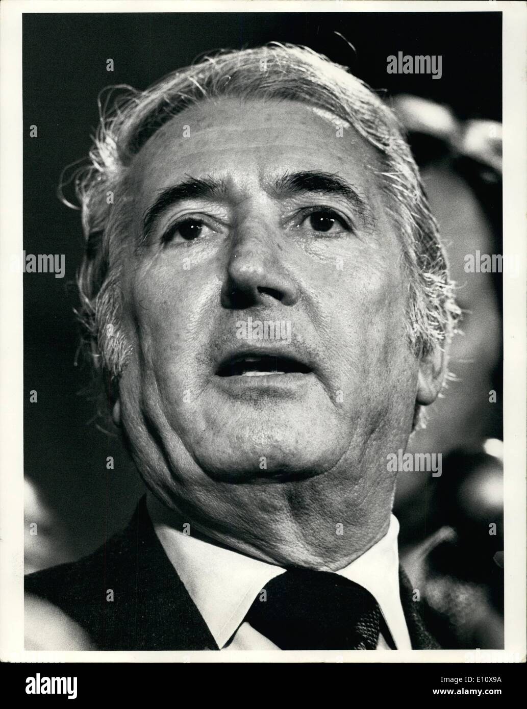 White house press 1974 hi-res stock photography and images - Alamy