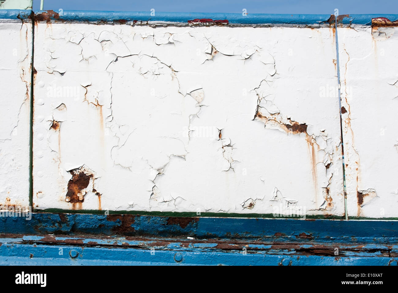 Rusting ship hi-res stock photography and images - Alamy