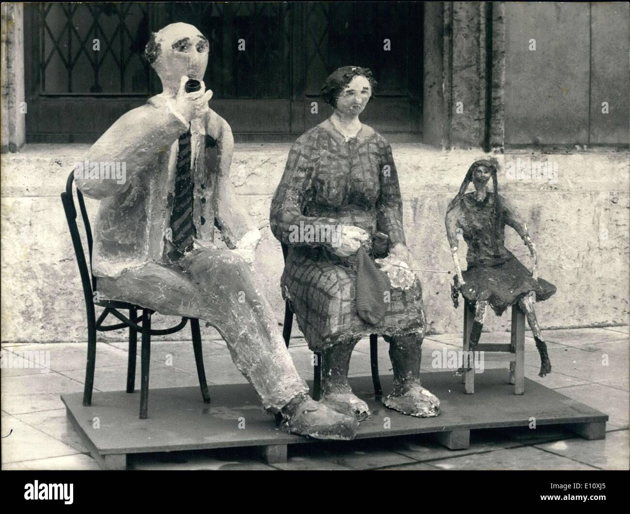Art 1974 hi-res stock photography and images - Alamy