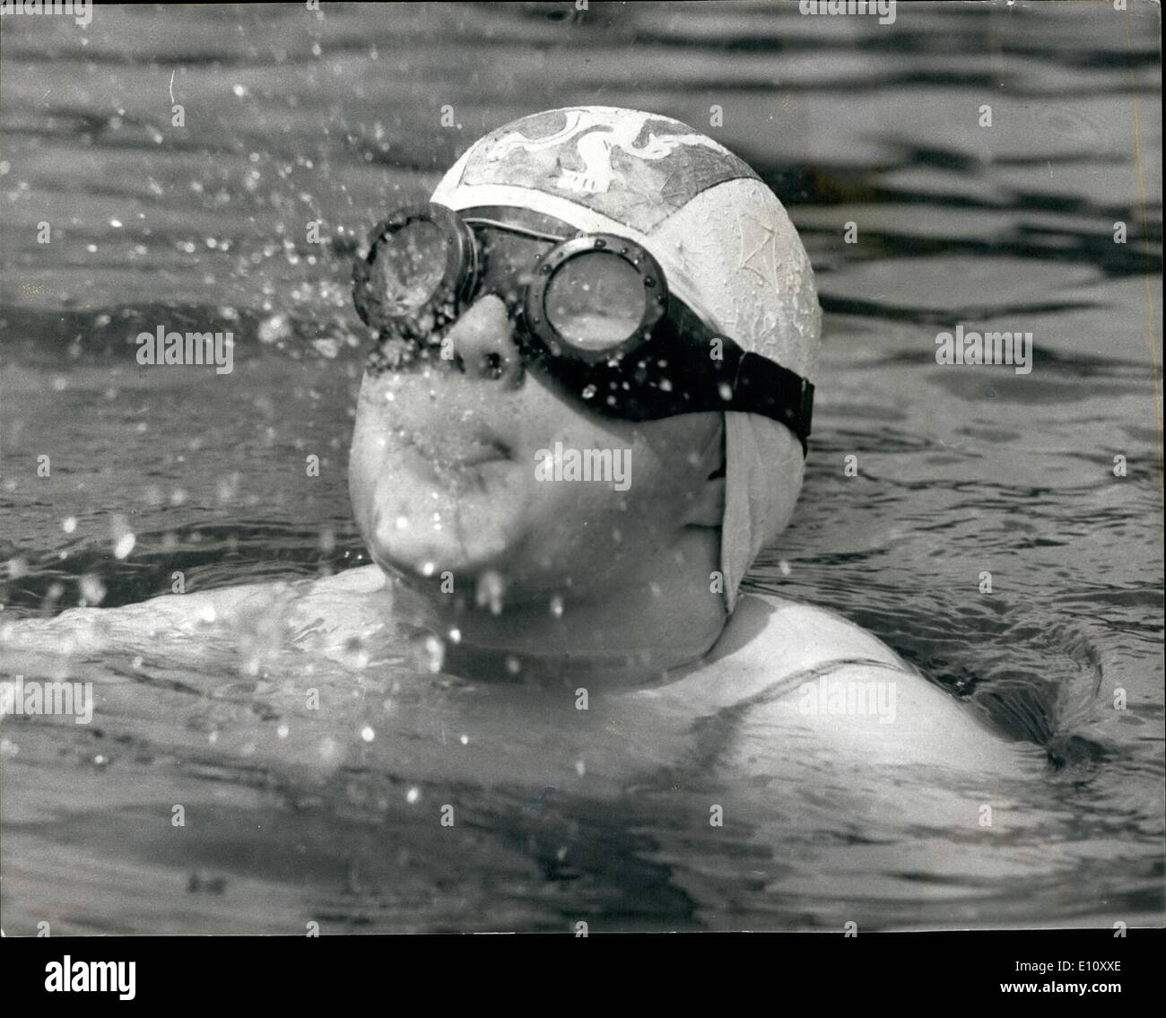 Jun. 06, 1974 - Schoolgirl Hopes to be Youngest Person to Swim The ...
