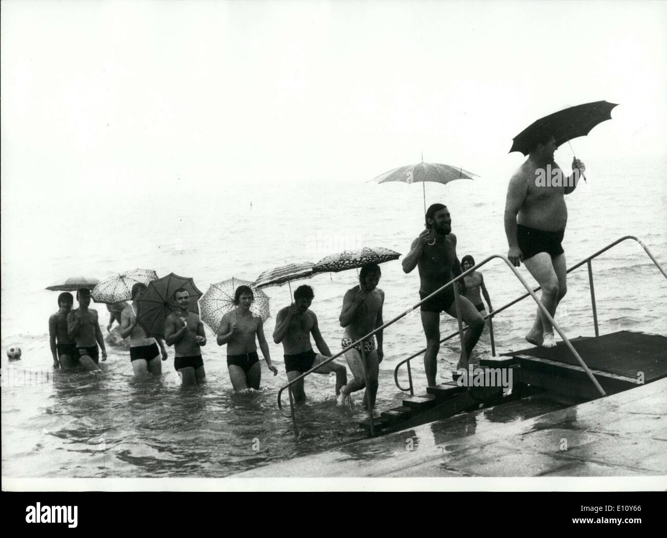 Aug. 18, 1974 - Not Afraid of Swimming in the Rain Stock Photo - Alamy