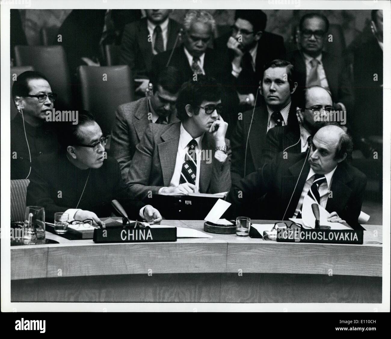 1975 chen chu un sec council hi-res stock photography and images - Alamy