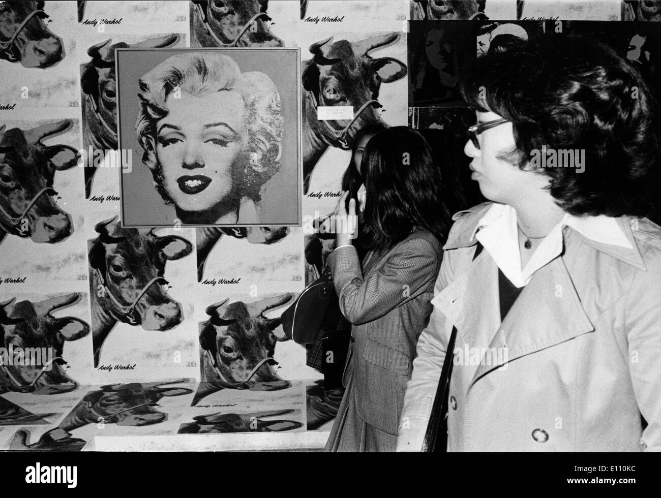 Japanese american artist Black and White Stock Photos & Images - Alamy