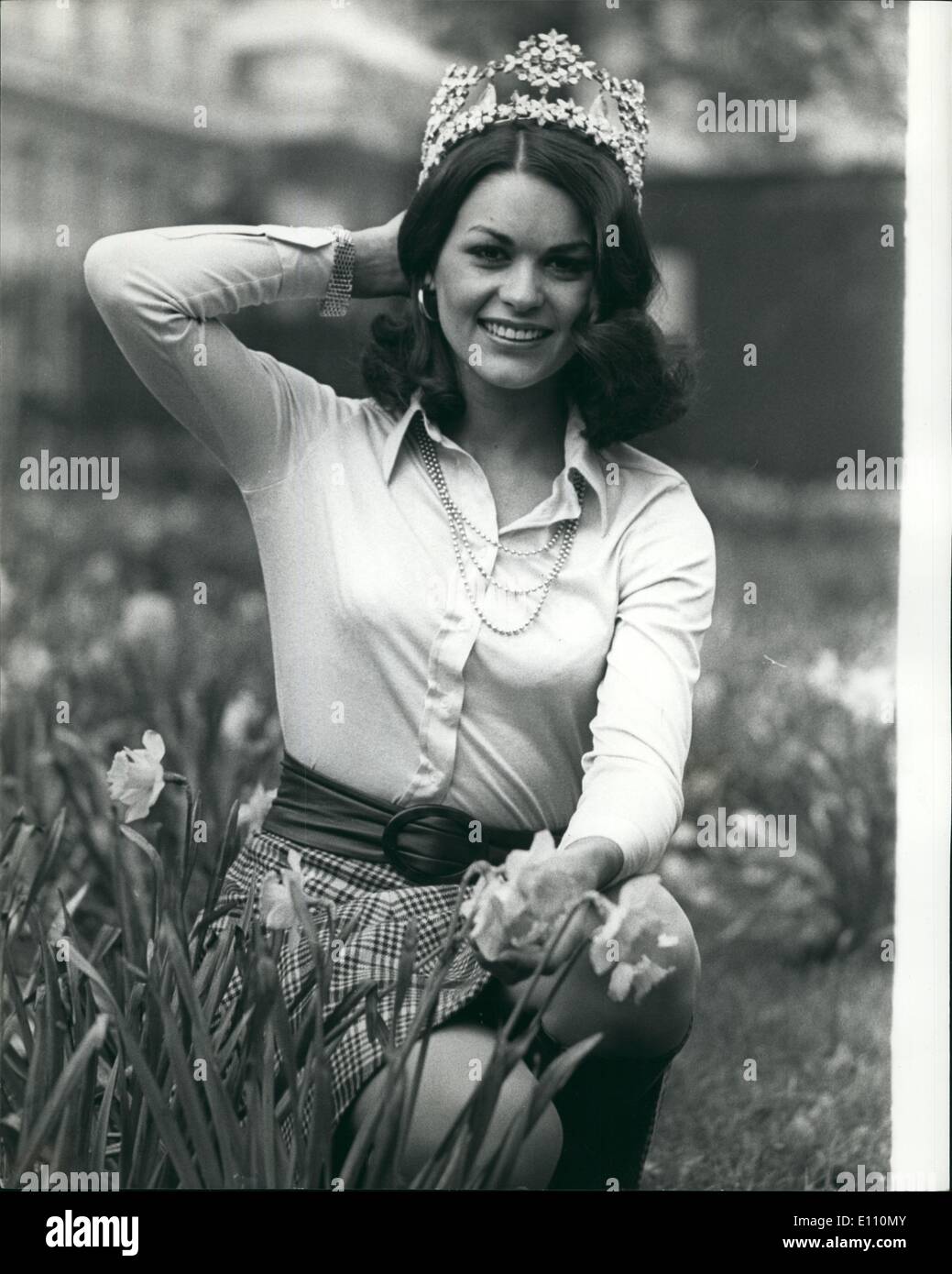 Miss vicki hi-res stock photography and images - Alamy