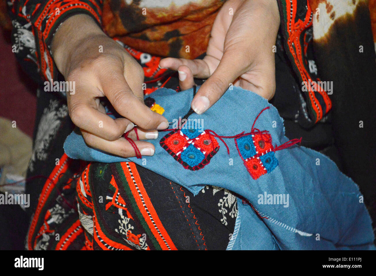 Pakistani cultural dress hi-res stock photography and images - Alamy