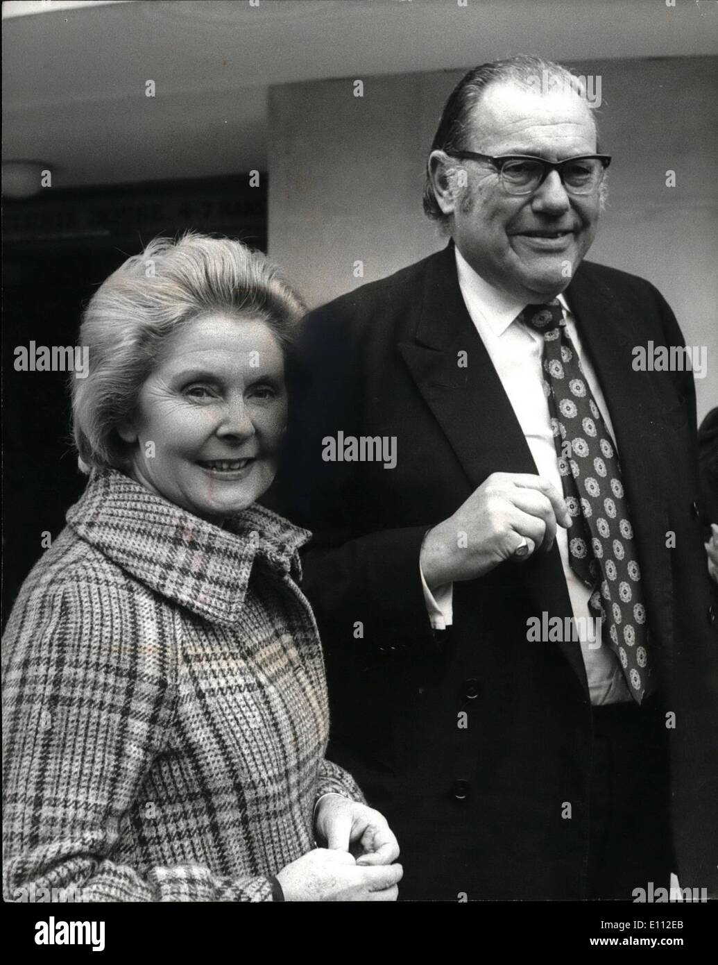 Foreign cabinet hi-res stock photography and images - Alamy