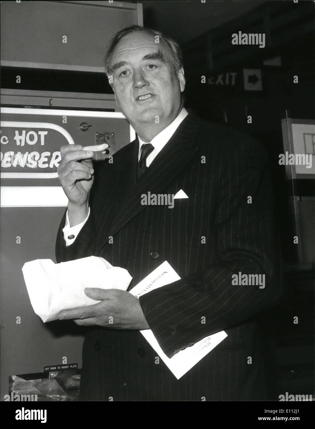 May 05, 1975 - William Whitelaw Samples A Bag Of Chips From An ...