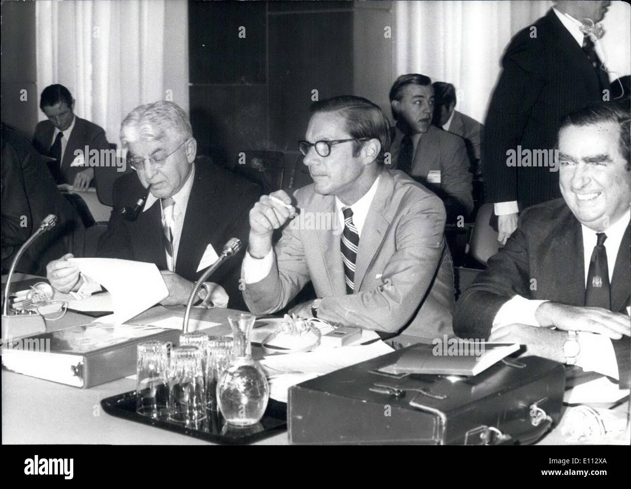 1975 william simon arthur burns of imf hi-res stock photography and ...